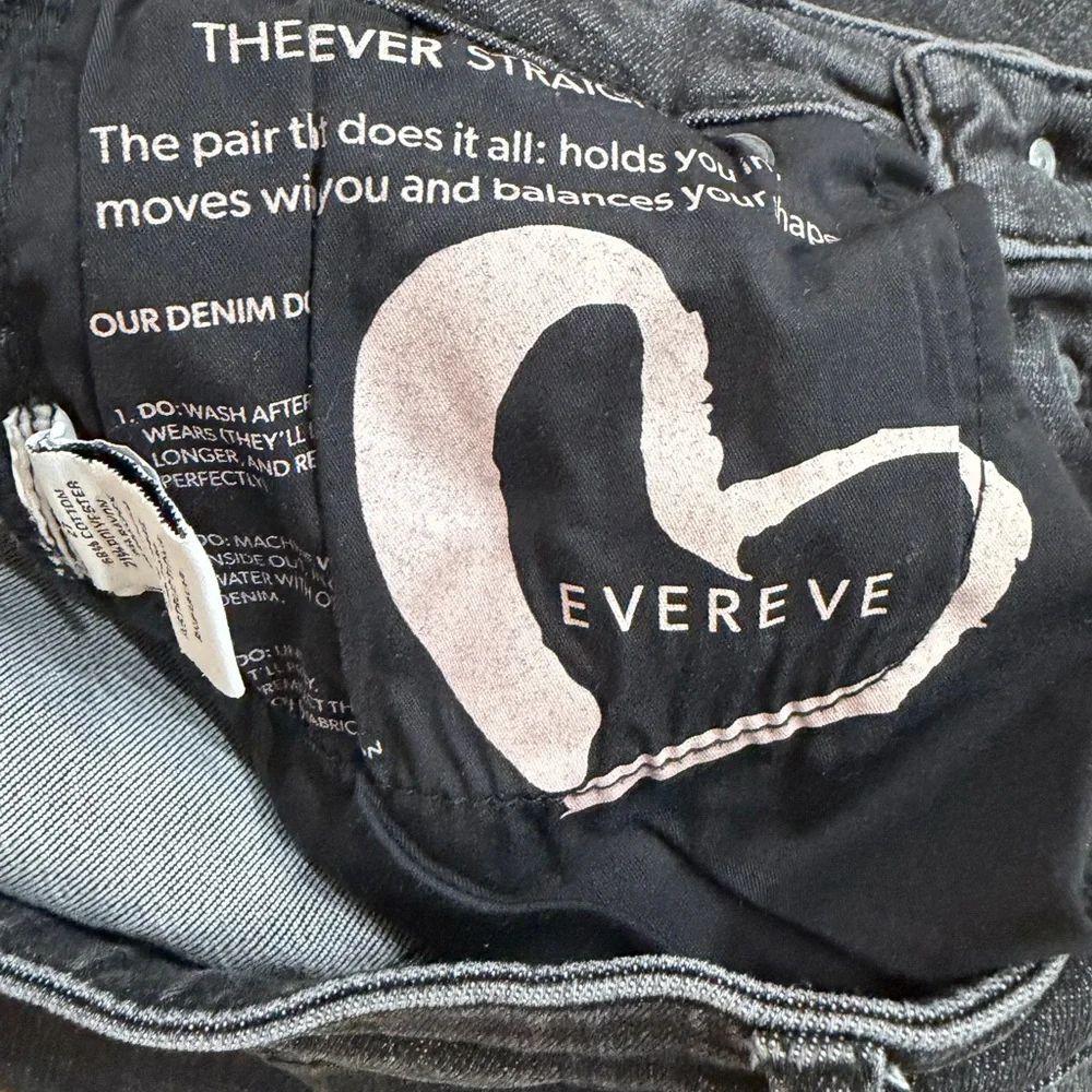 Evereve | Jeans | Evereve Black Straight Leg Jeans | Poshmark